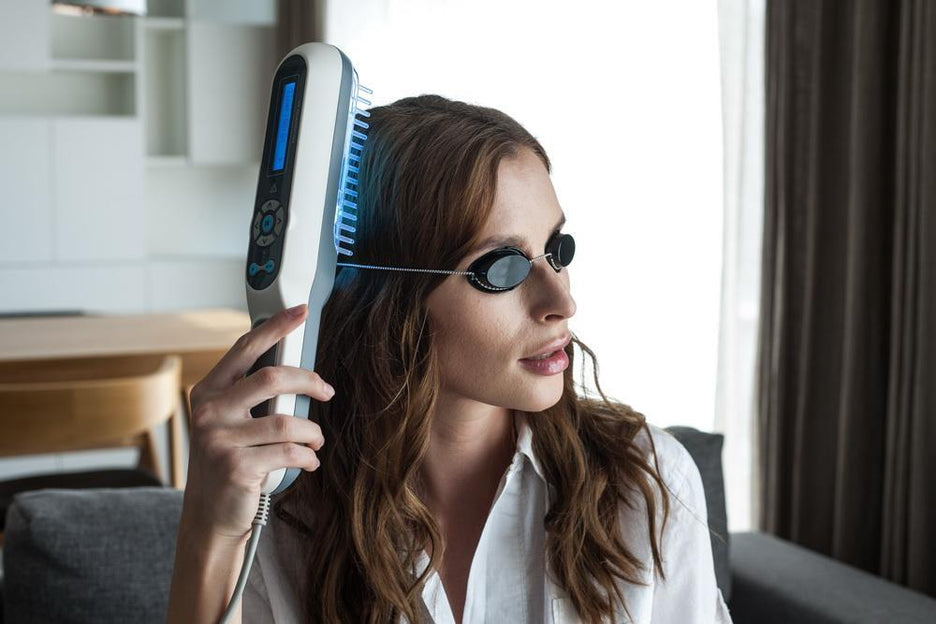 DermaHealer UVB Light Therapy Lamp - treat Psoriasis, Vitiligo at home